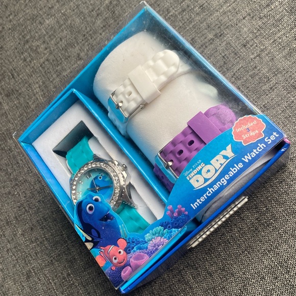 Disney | Accessories | Disneys Dory Watch With 2 Extra Interchangeable ...